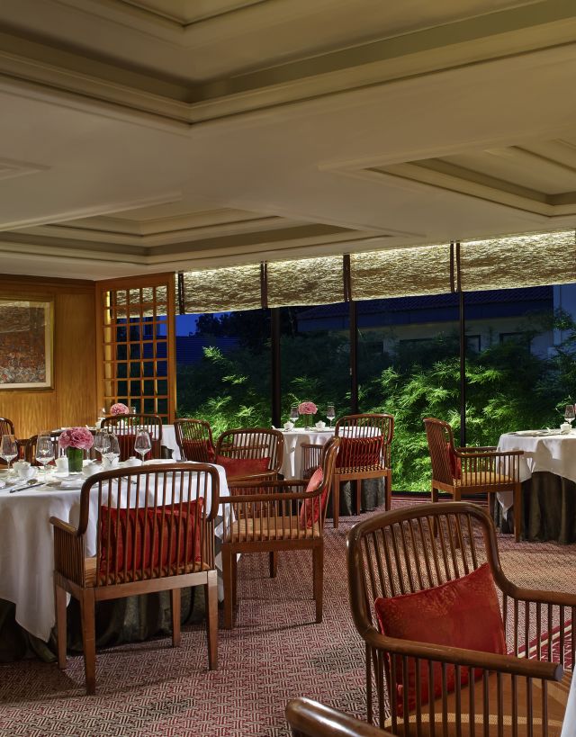 Conrad Singapore Orchard | Discover Destination Dining